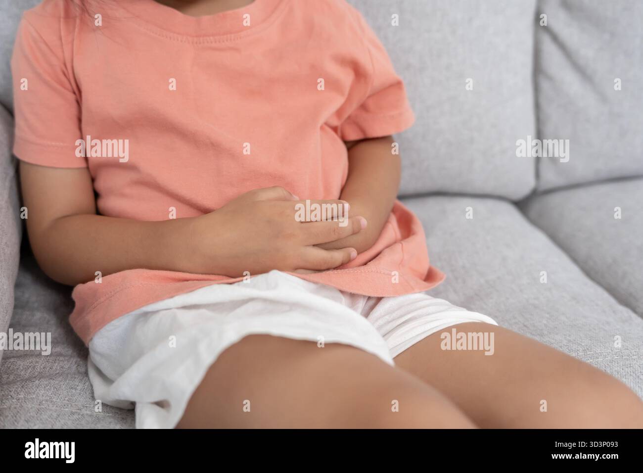 stomach ache. Children have abdominal pain, indigestion, gastritis ...