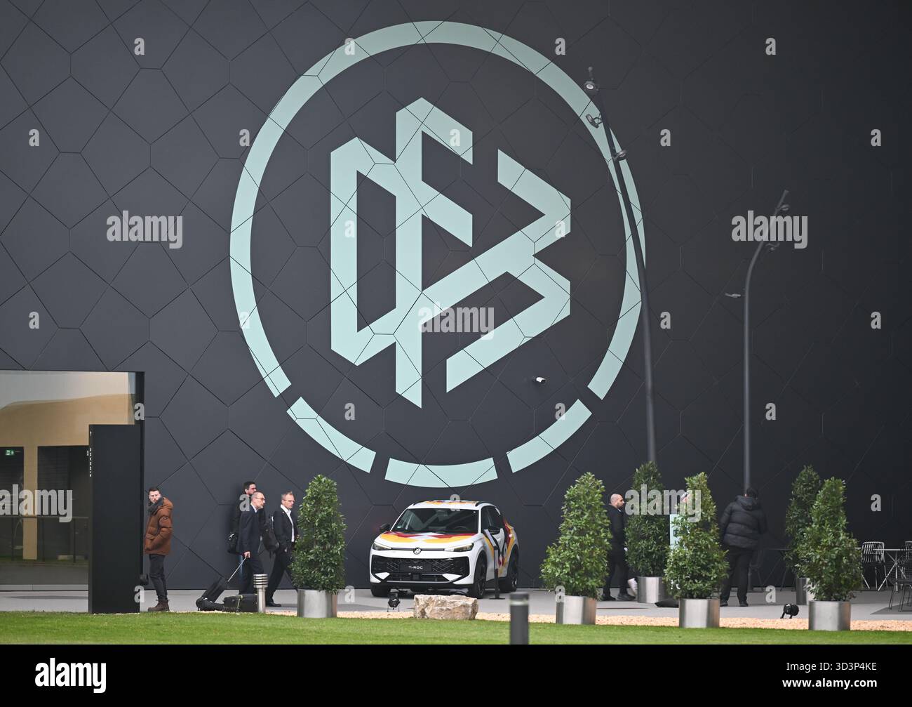 07 November 2025, Hesse, Frankfurt/Main: The redesigned DFB logo is ...