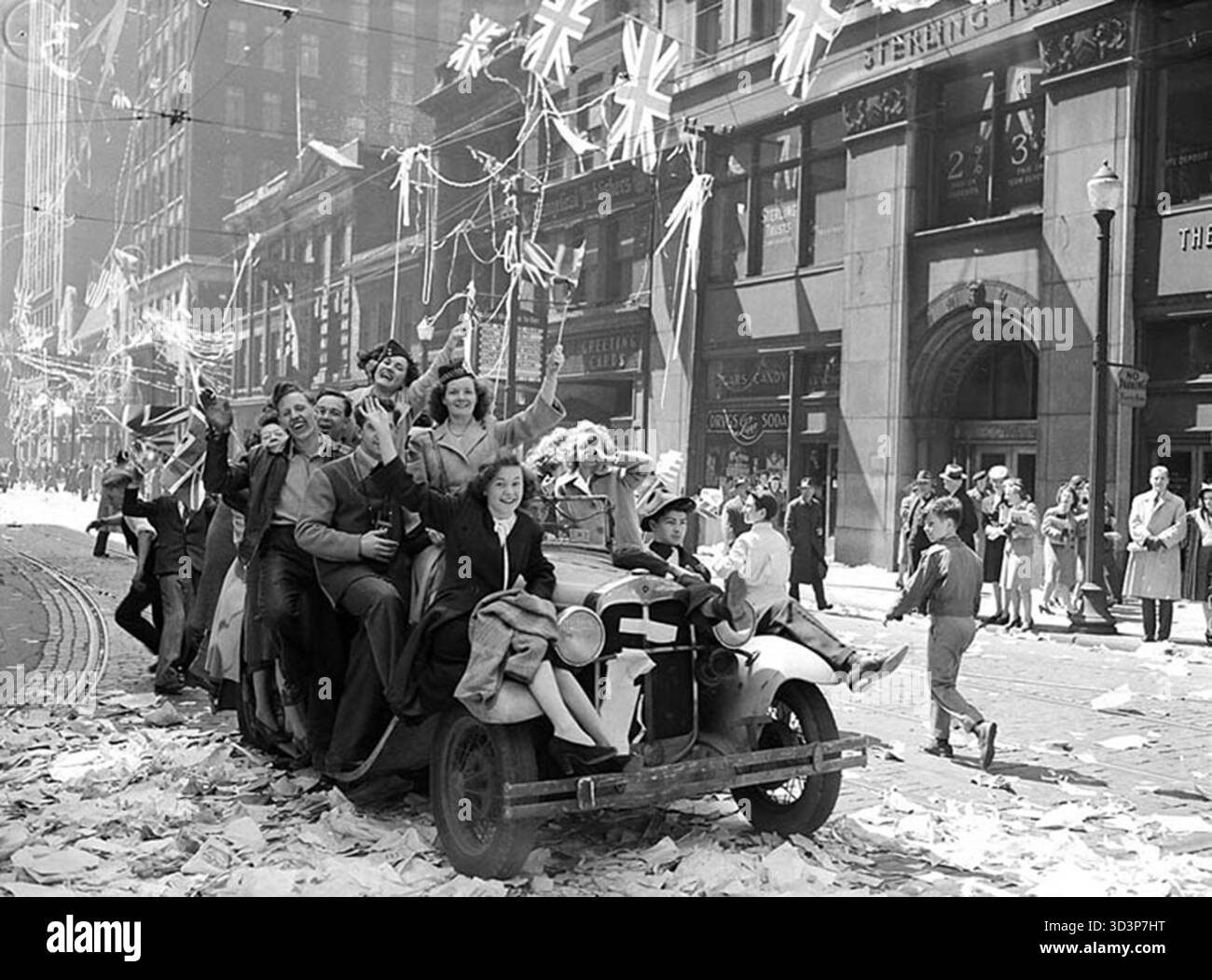Celebrations in London on 8 May 1945 marking VE Day, the end of World ...