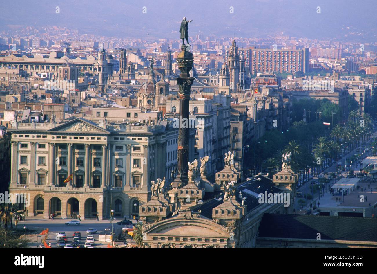 Monumento de Colon, built 1888 Stock Photo - Alamy