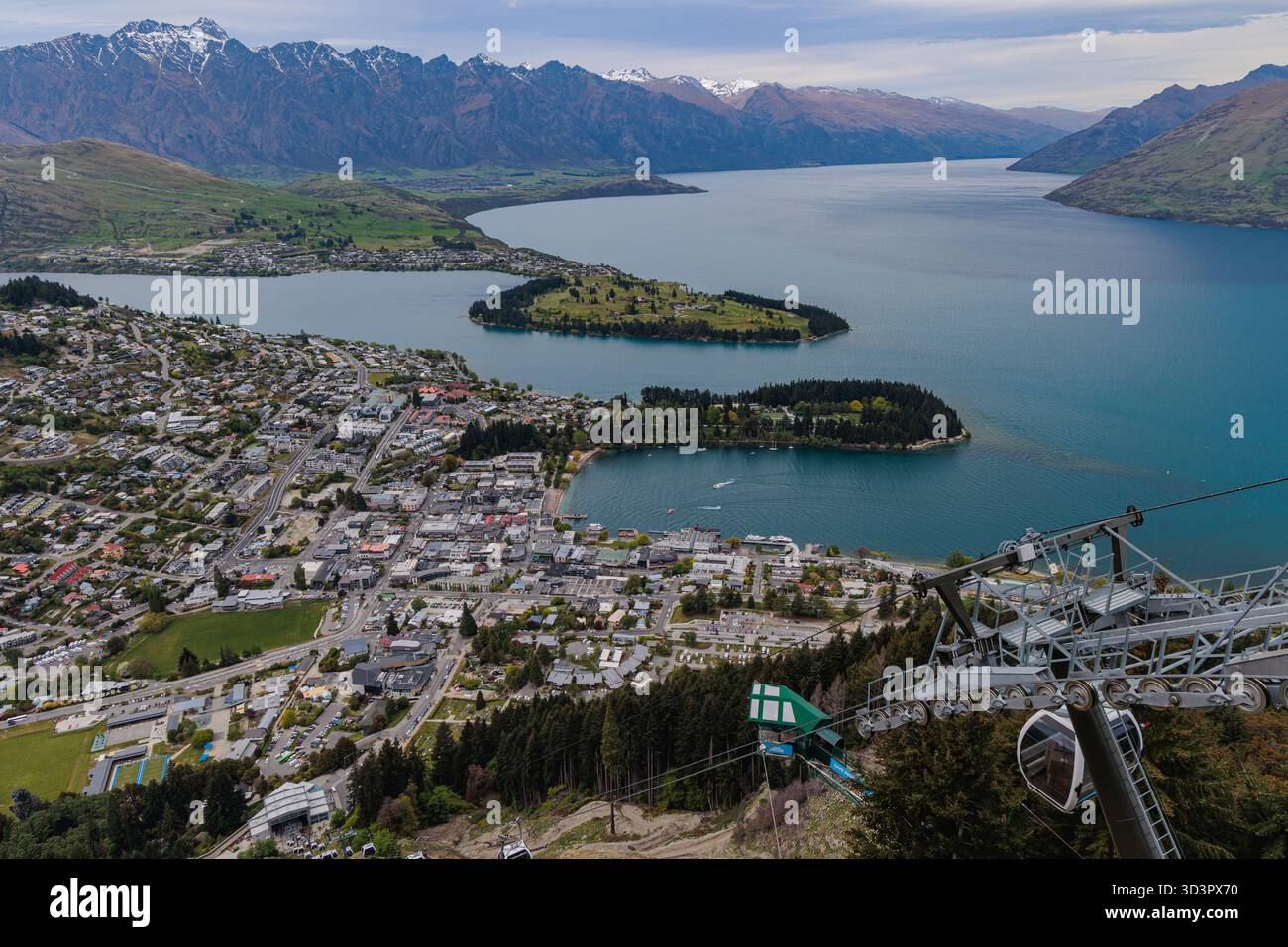 Queenstown landscape seen from the skyline scenic spot. (Photo by ...