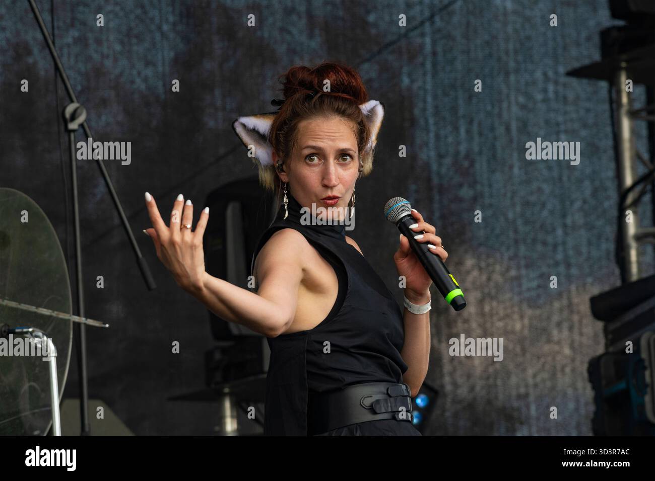 SHEVELEVO, RUSSIA - JULY 25, 2025: Leona Molotova (lead singer of the ...