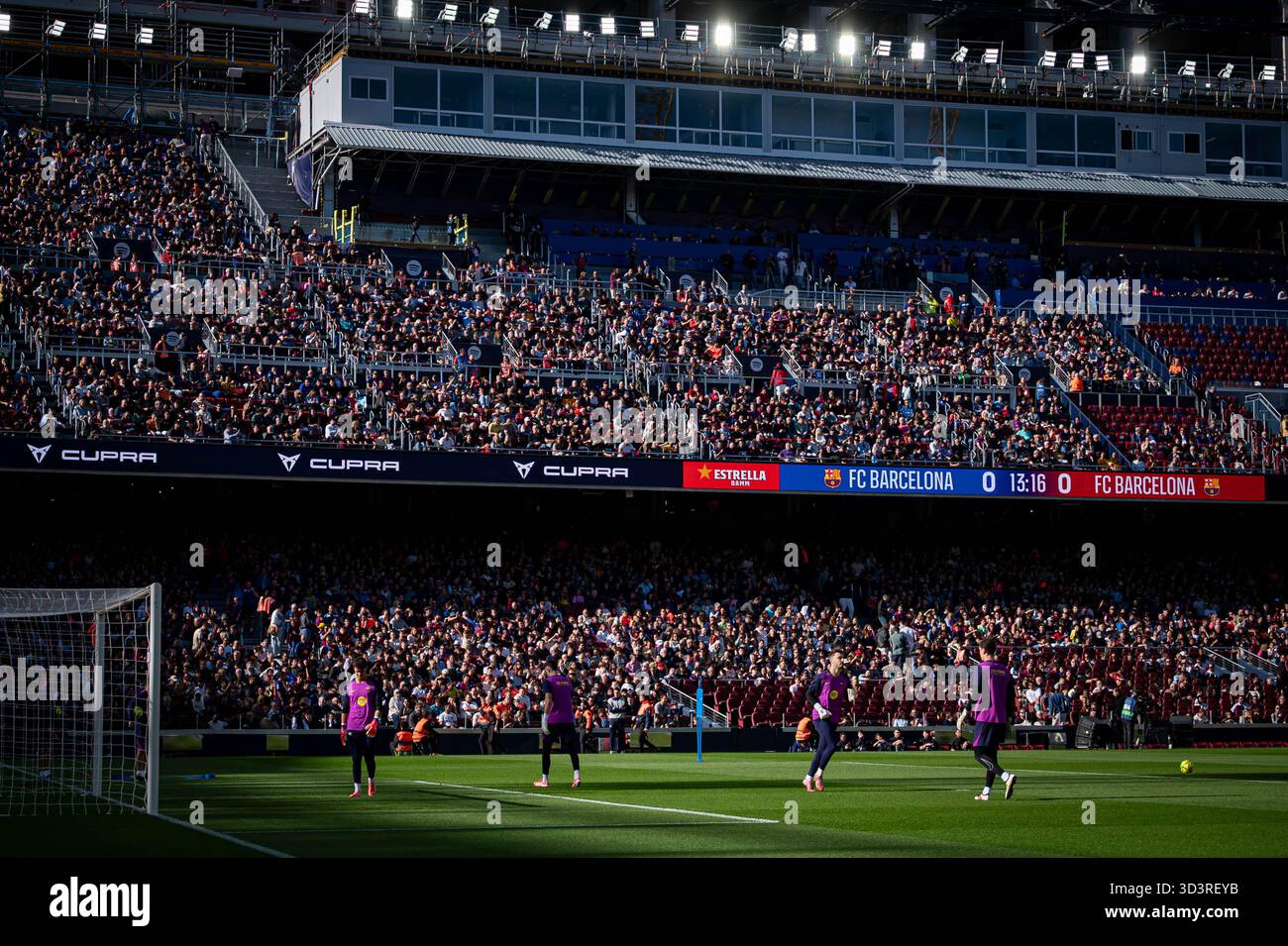 Player of FC Barcelona during FC Barcelona's first training at Spotify ...