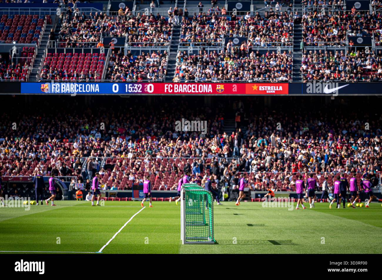 Player of FC Barcelona during FC Barcelona's first training at Spotify ...