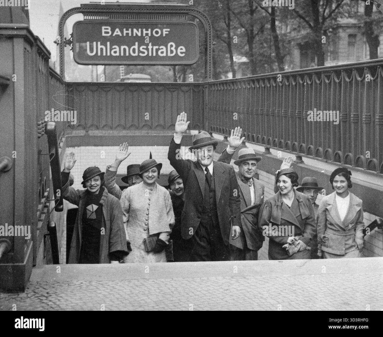 Italian actor Ettore Petrolini in Berlin doing the Roman salute ...