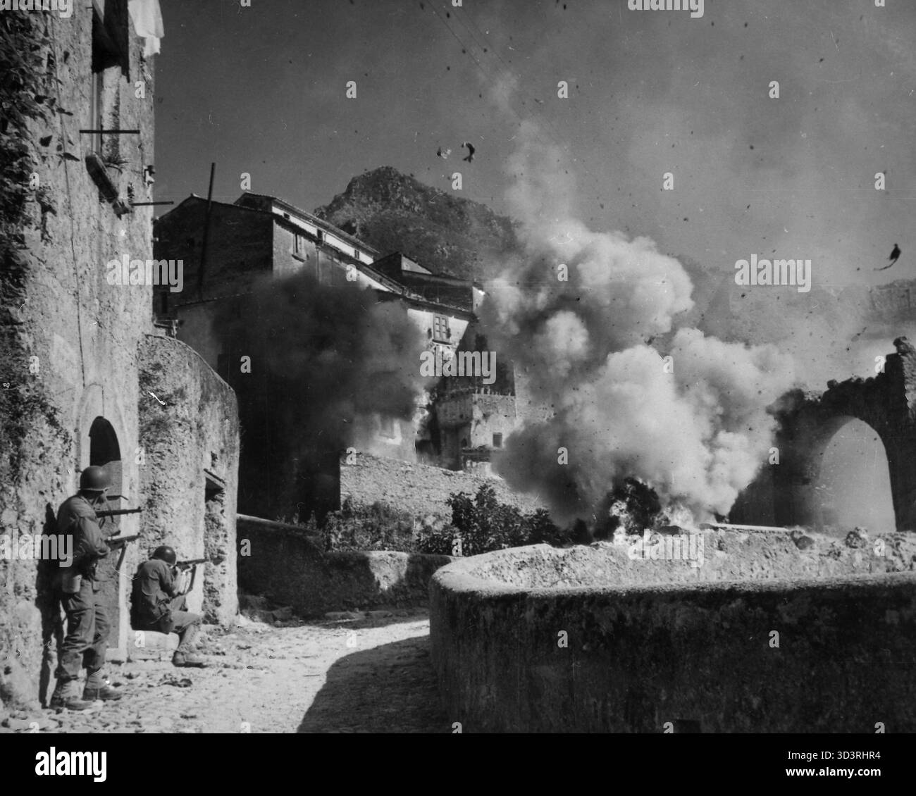 The victors, 1963 Black and White Stock Photos & Images - Alamy