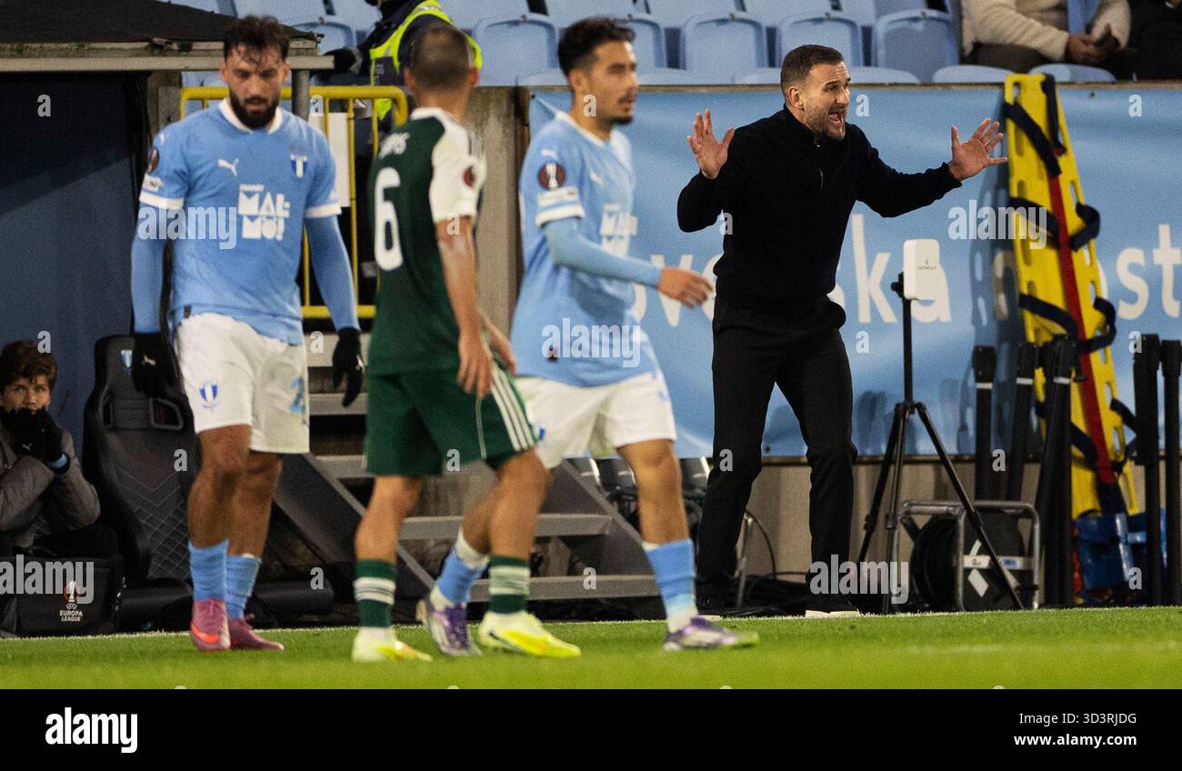 MALMÖ, SWEDEN 20251106Malmö FF's coach Anes Mravac during Thursday's ...
