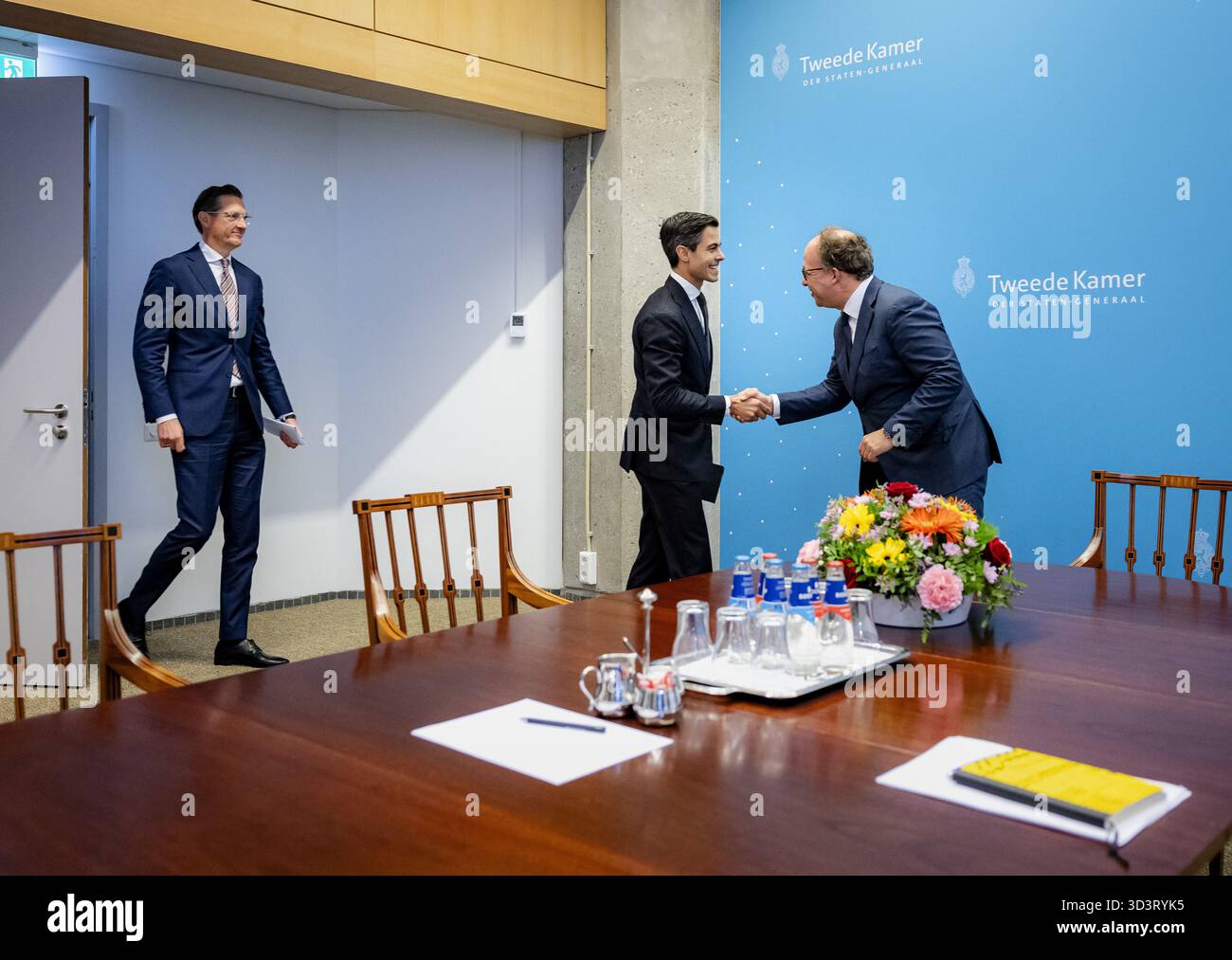 THE HAGUE – Scout Wouter Koolmees will welcome Rob Jetten (D66) and Joost Eerdmans (JA21) for a ...