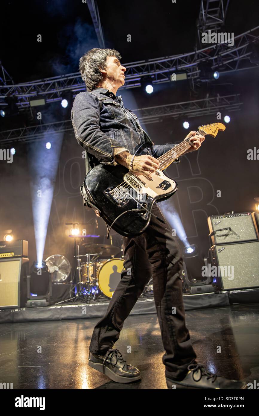 Milan Italy. 06th nov 2025. The British singer-songwriter and guitarist ...