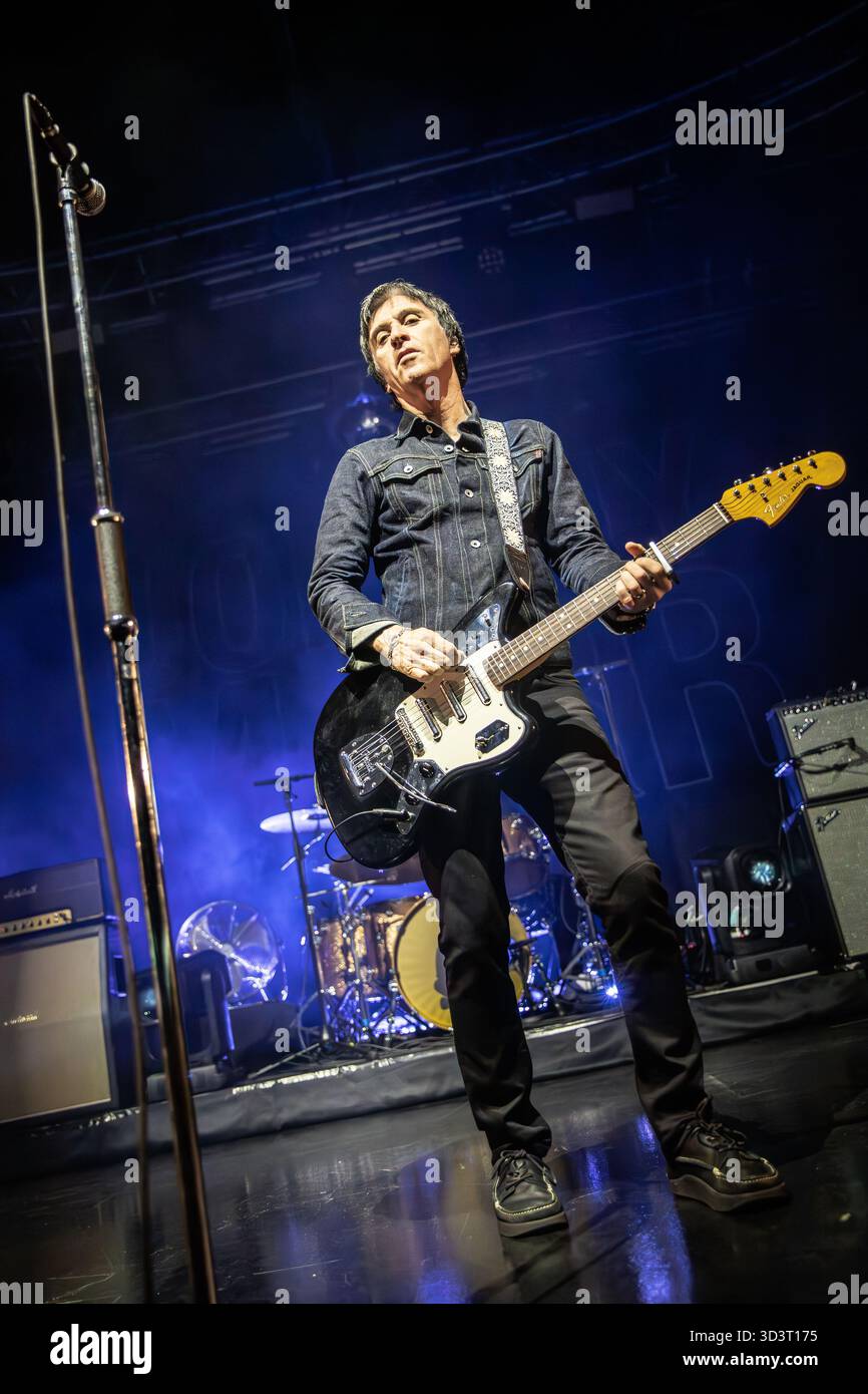 Milan Italy. 06th nov 2025. The British singer-songwriter and guitarist ...