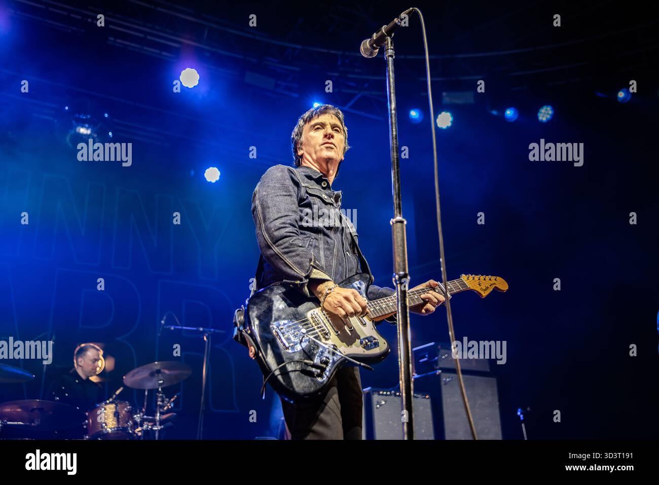 Milan Italy. 06th nov 2025. The British singer-songwriter and guitarist ...