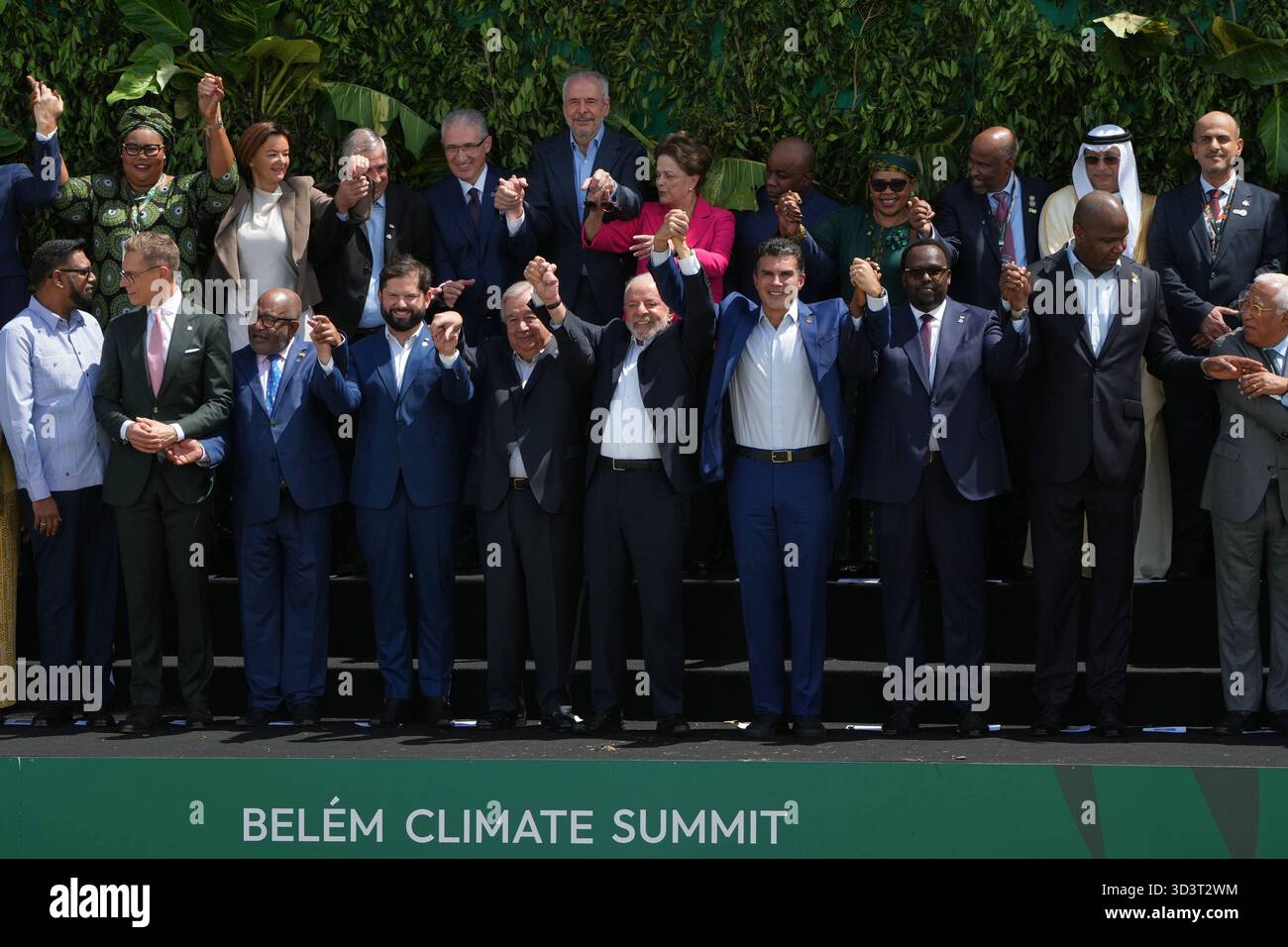 Leaders attending the COP30 U.N. Climate Summit pose for a group photo ...