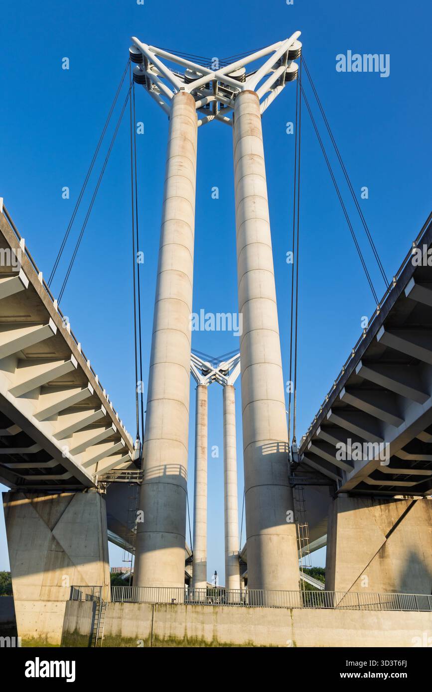 Pont Gustave-Flaubert bridge in Rouen in Normandy in France, Impressive ...