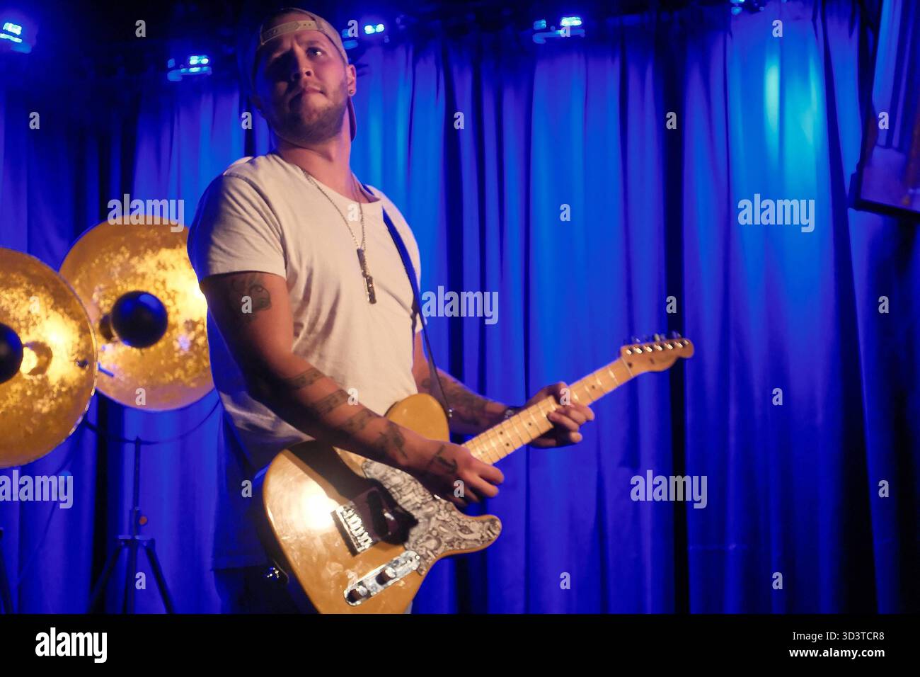 07.10.2025 xkhx Kassel, Theaterstübchen Konzert Jimmy Cornett & The ...