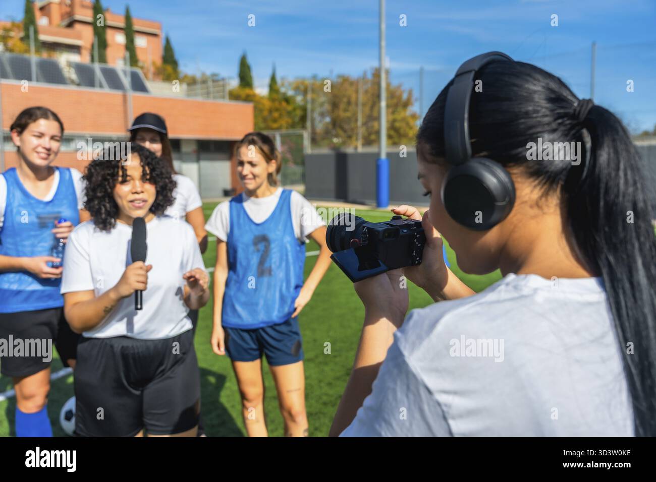 Sports reporter interviewing female soccer hi-res stock photography and ...