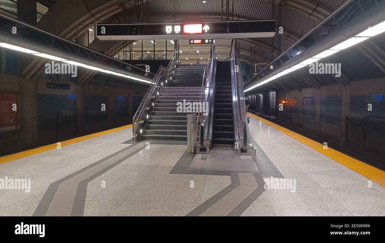 Toronto, ON, Canada - October 31, 2025: An empty subway platform of a ...