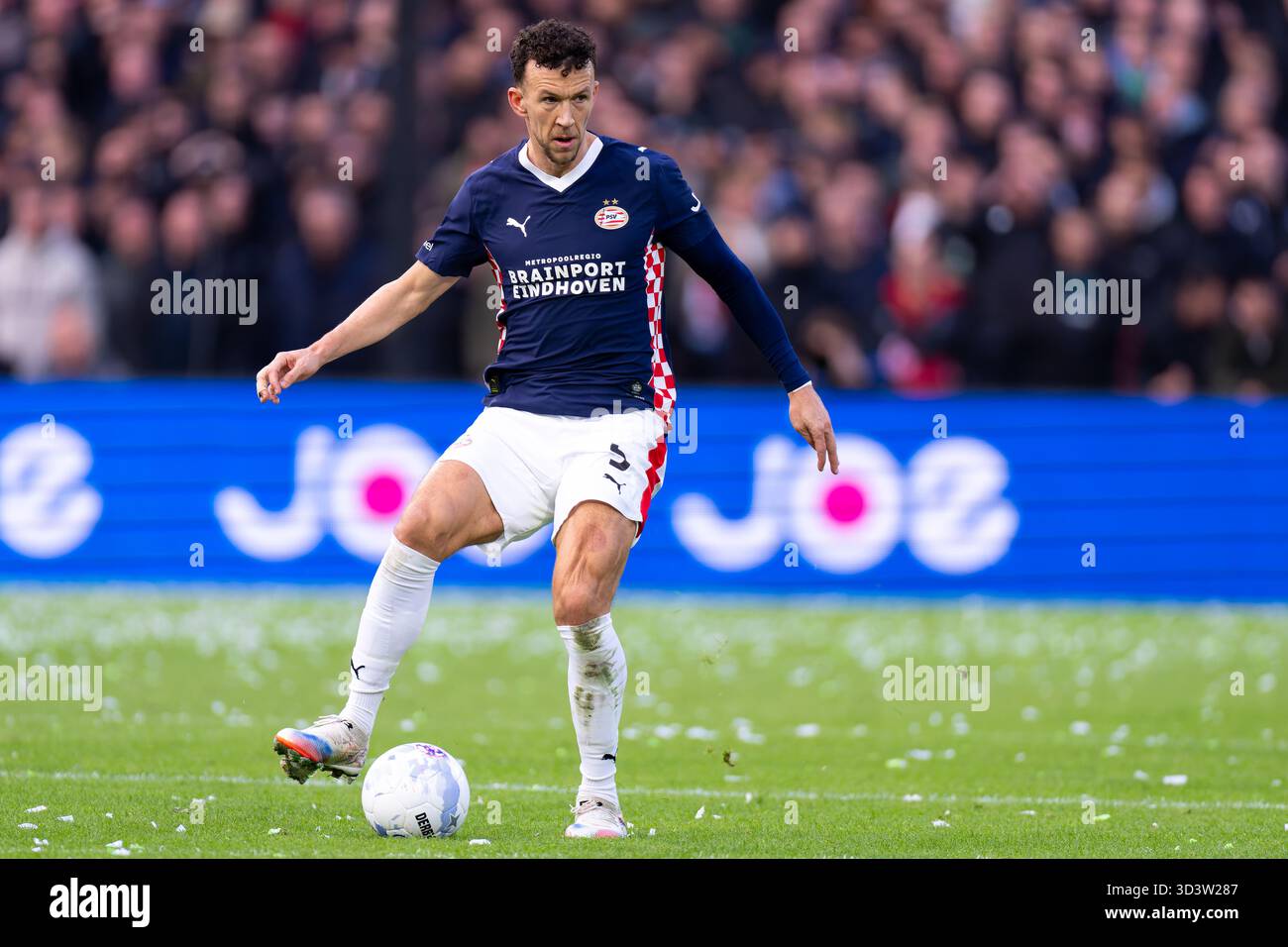ROTTERDAM, NETHERLANDS - OCTOBER 26: Ivan Perisic of PSV in action ...
