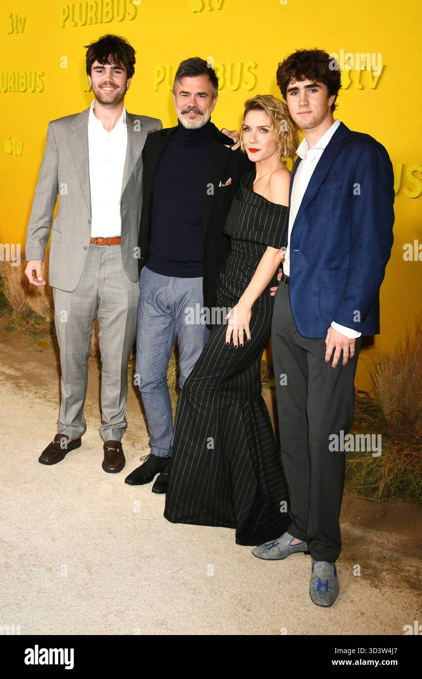 Rhea Seehorn with family at the premiere of the Apple TV+ series ...