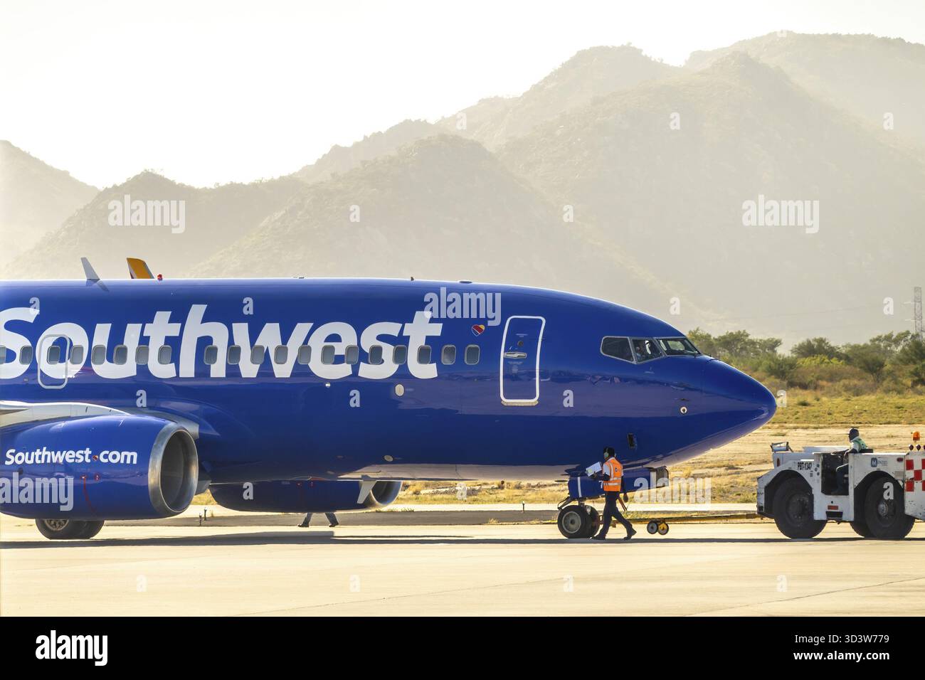 Cabo, B.C.S. Mexico. Nov 22, 2024. A Southwest Airlines Boeing 737 ...