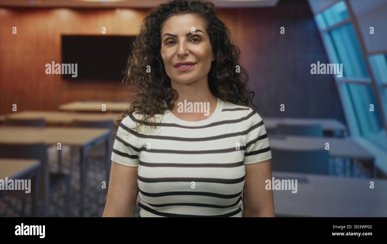 Woman face turns head hi-res stock photography and images - Alamy