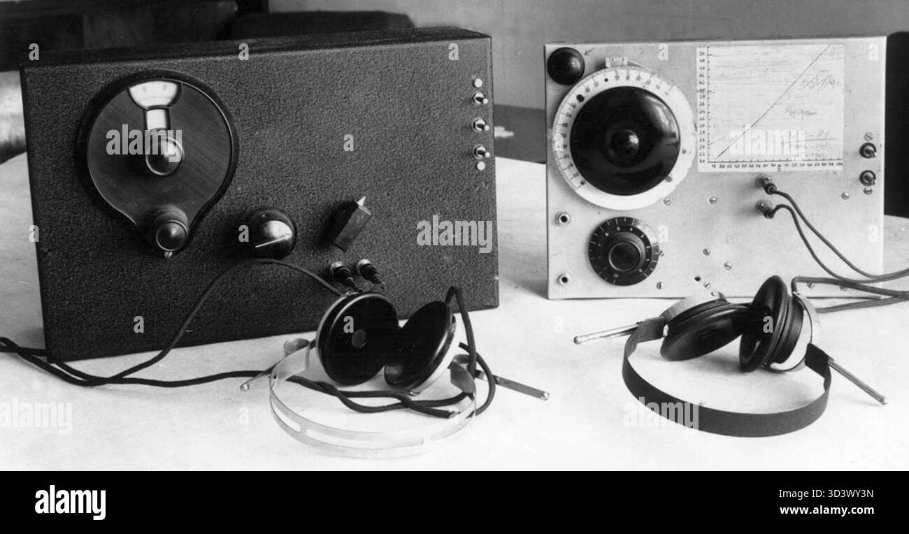 Communications intercept Black and White Stock Photos & Images - Alamy