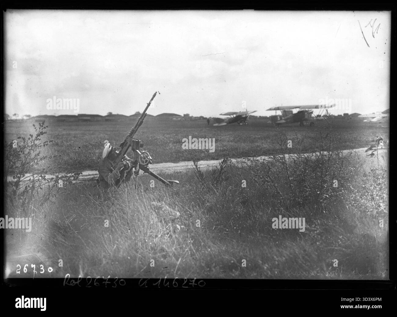 Ground combat drills Black and White Stock Photos & Images - Alamy