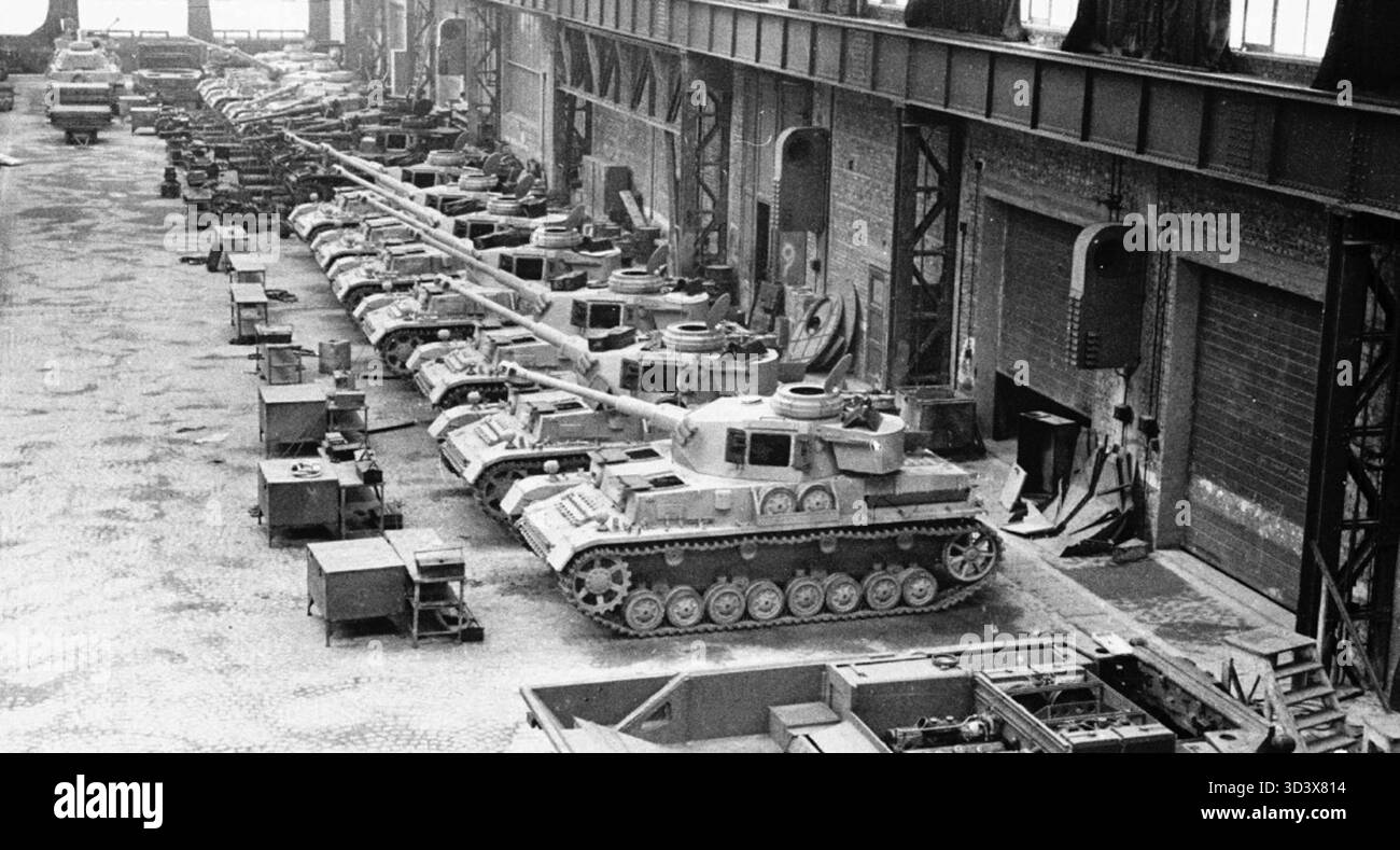 This 1942 photograph shows the construction of Panzer IV tanks at the ...