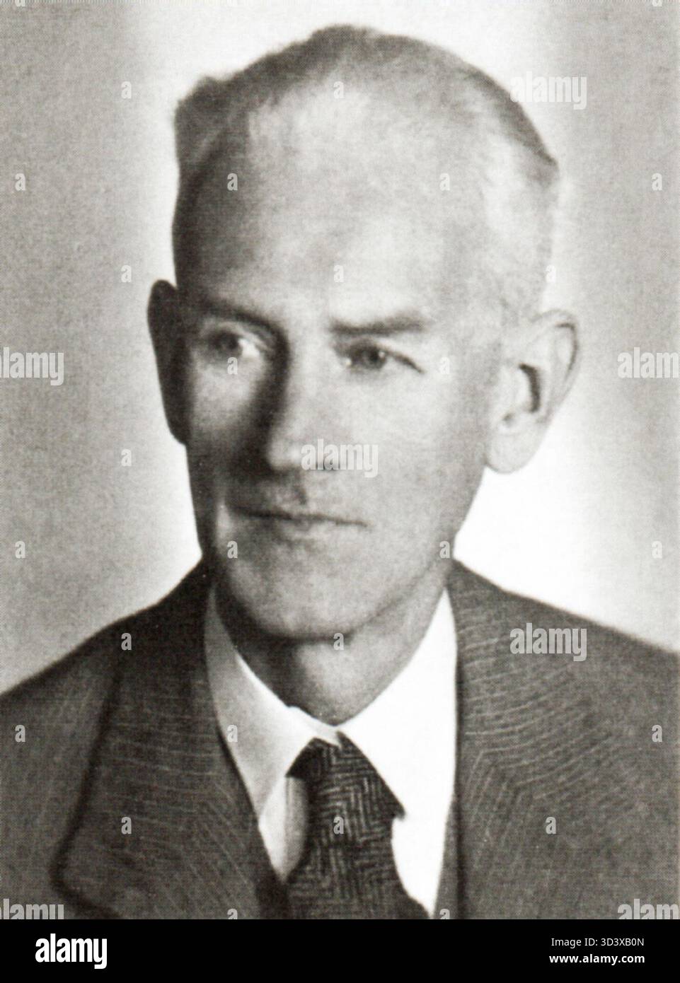 Nikolaus Molzen, the director of the Stadtgarten in Leipzig ...