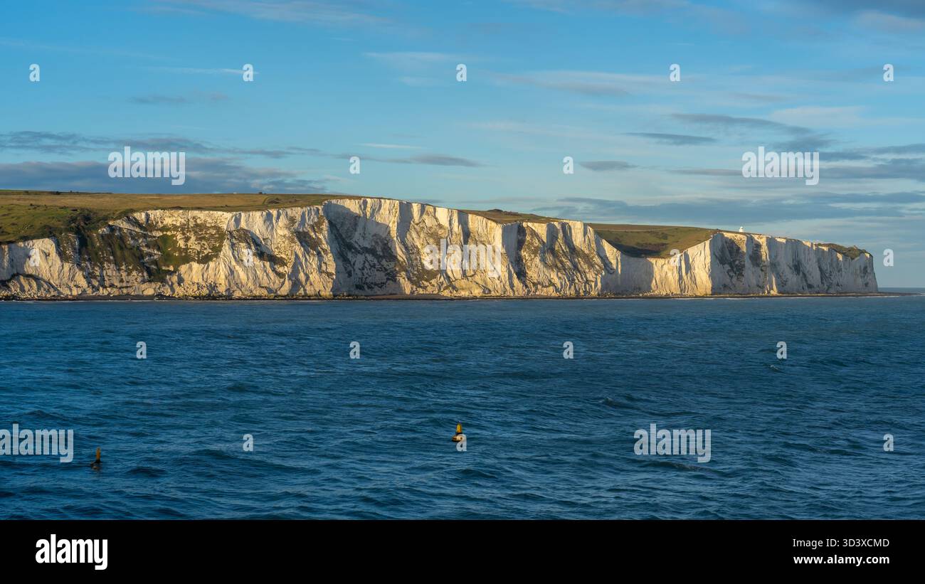 White cliffs of dover hi-res stock photography and images - Alamy