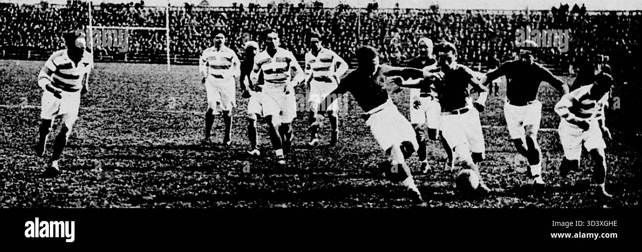 Match racing history Black and White Stock Photos & Images - Alamy