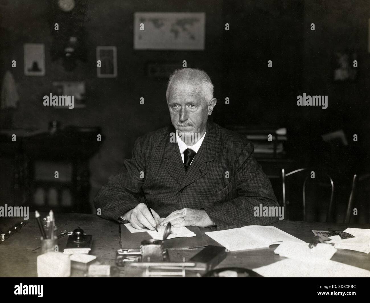 Politician and member of the First and Second Chambers of the SDAP ...