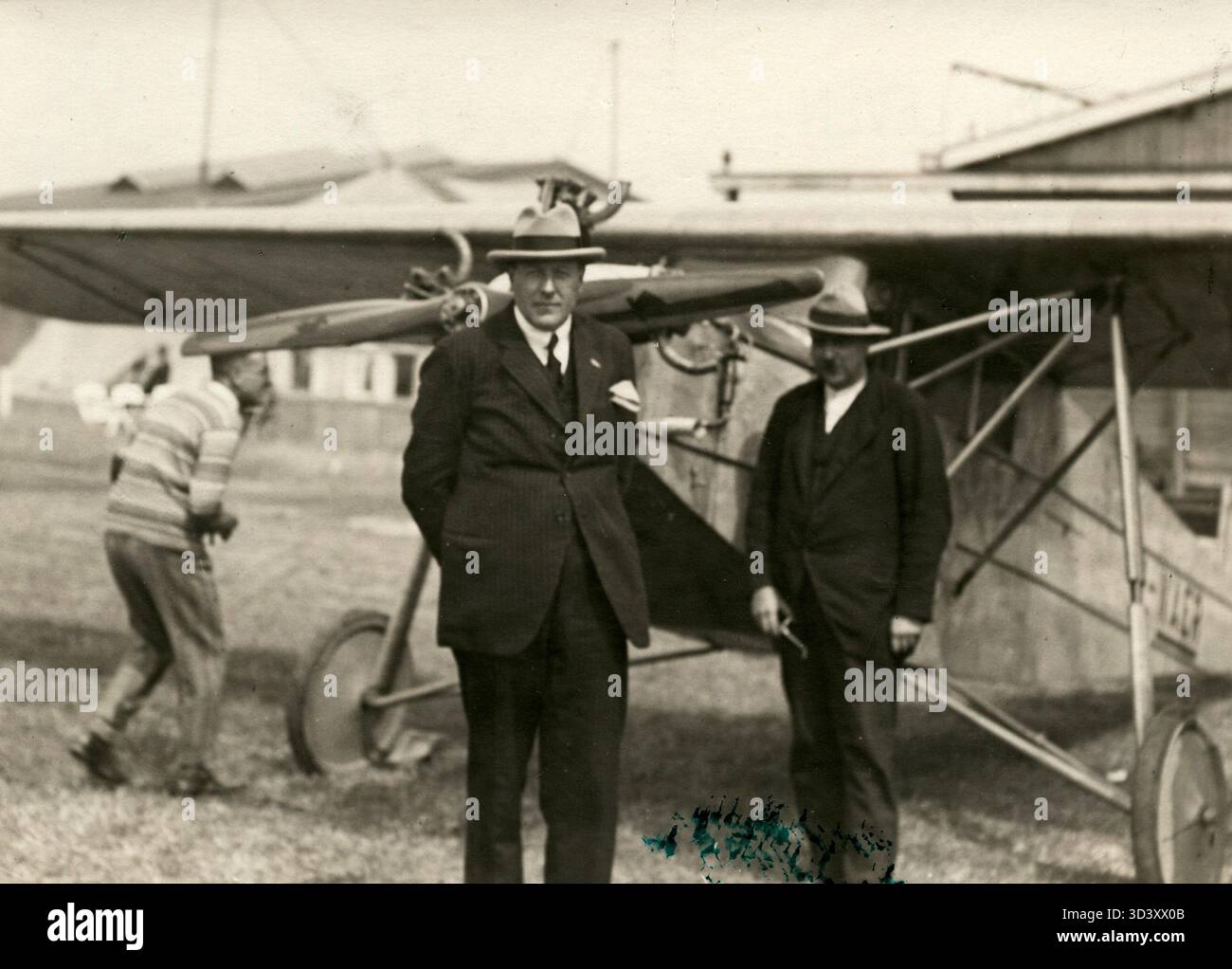 In 1928, Frits Koolhoven developed a new airplane, the 'luchtcoupé ...