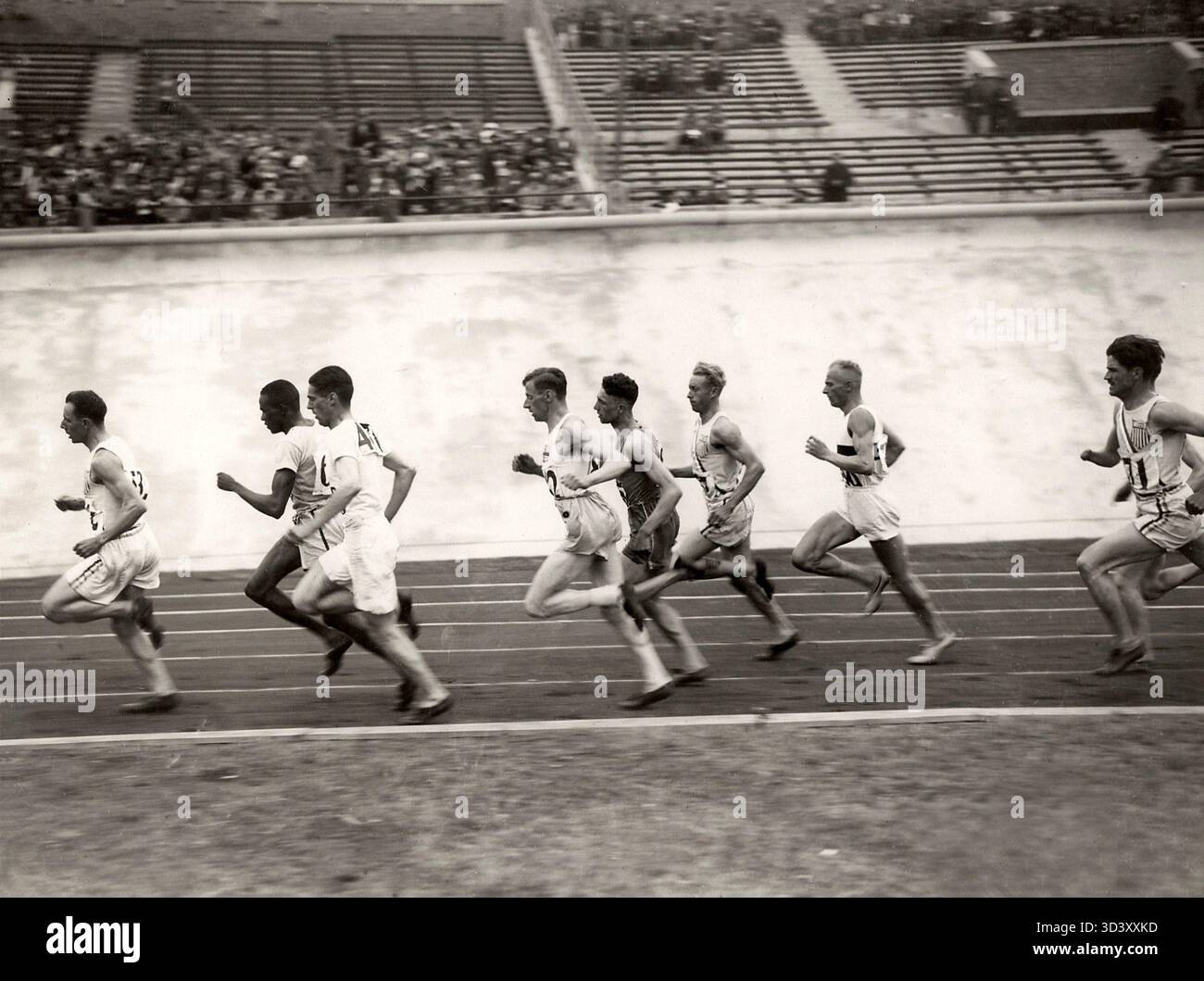 The final of the men’s 800 meters at the 1928 Olympic Games in ...