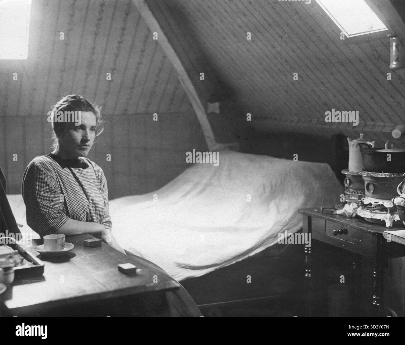 Working conditions policy Black and White Stock Photos & Images - Alamy