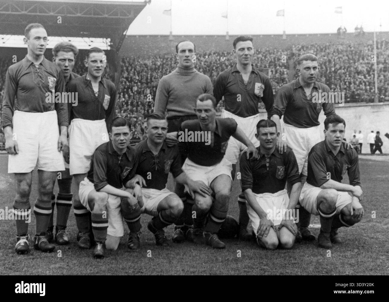 National team belgium football stadium Black and White Stock Photos ...