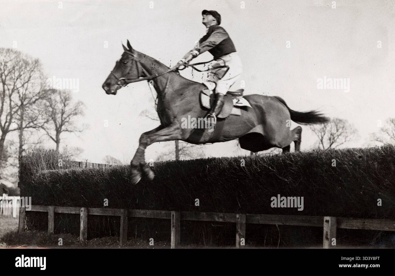 Welsh guard challenge cup hi-res stock photography and images - Alamy