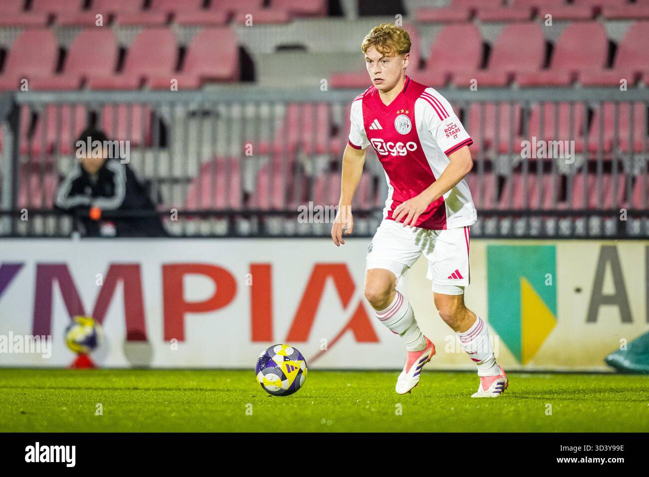 AMSTERDAM , 07-11-2025 , Sportcomplex de Toekomst , season 2025 / 2026 ...