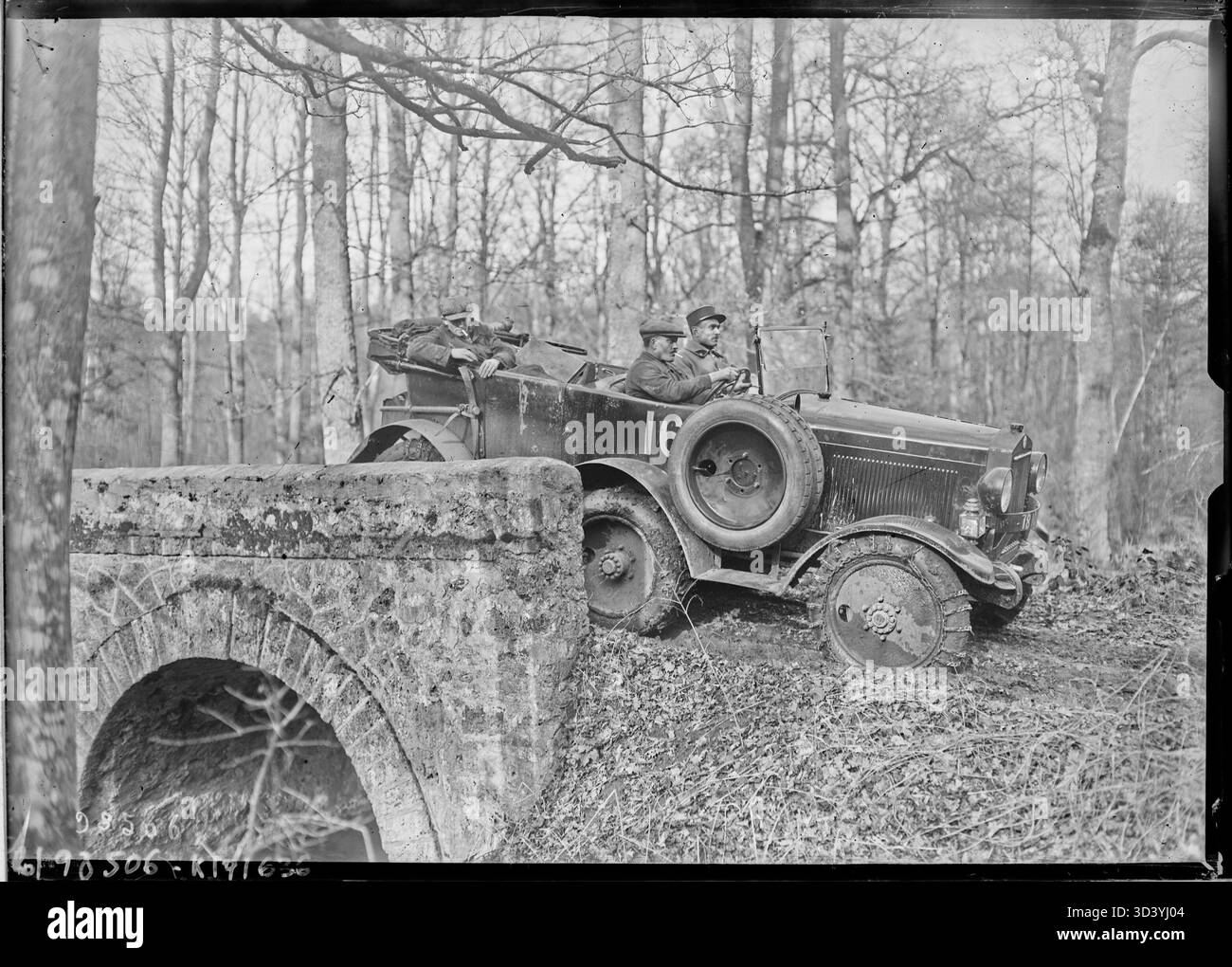 Automotive endurance Black and White Stock Photos & Images - Alamy