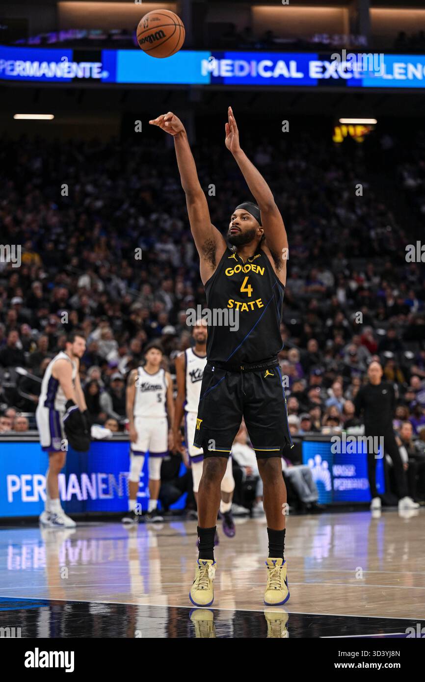 Golden State Warriors guard Moses Moody (4) shoots a free throw form a ...