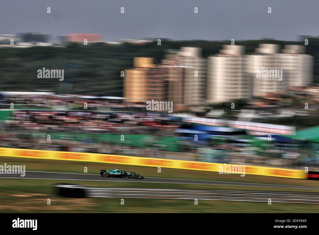Lance Stroll (CDN) Aston Martin F1 Team AMR25. 07.11.2025. Formula 1 ...