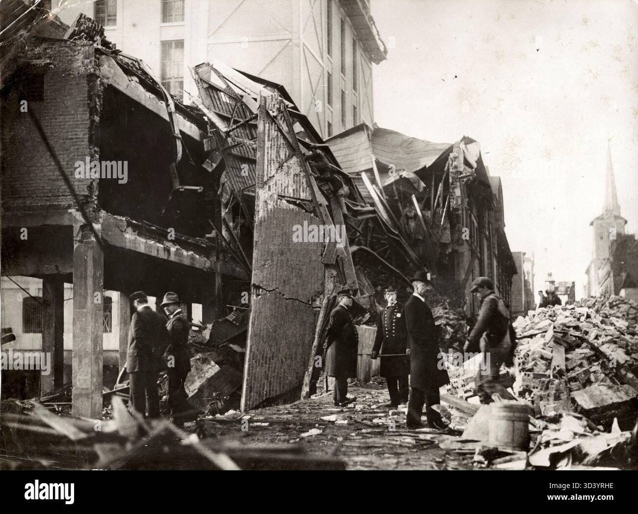 Explosion disaster at a railway power station in New Haven, Connecticut ...