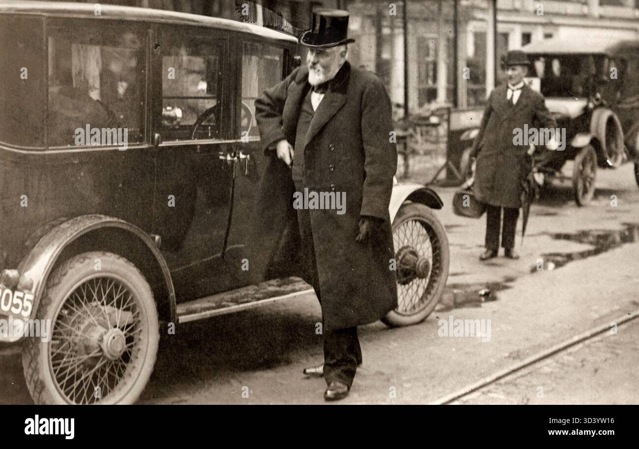 Baron R.A. van Hardenbroek van Lockhorst, representing Prince Hendrik ...
