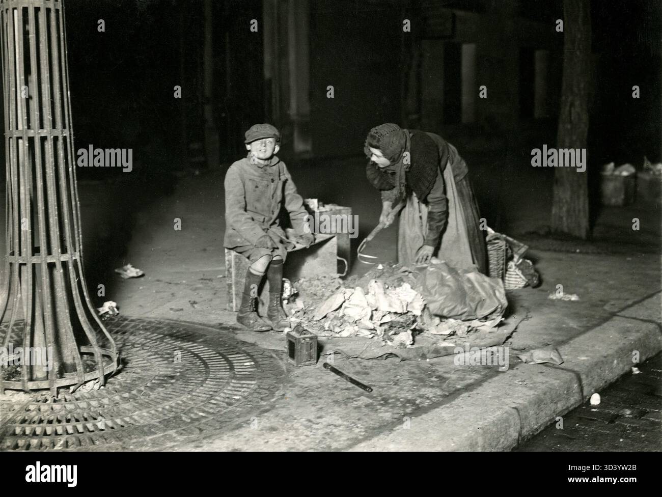 Rag thieves hi-res stock photography and images - Alamy