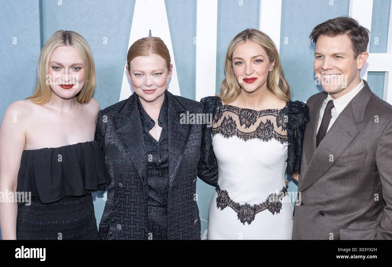 Dakota Fanning, Sarah Snook, Abby Elliott and Jake Lacy attend Peacock ...