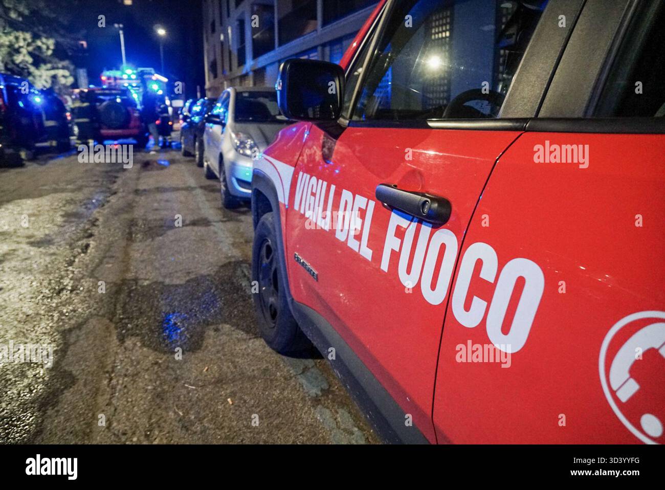 MILAN - Fire at Via Rucellai 20 in the northern outskirts of Milan ...