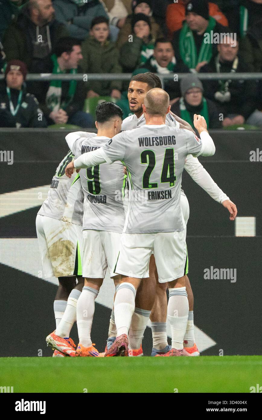Goal [goal] for 0:1 Mattias Svanberg (Wolfsburg, #32) celebrates ...
