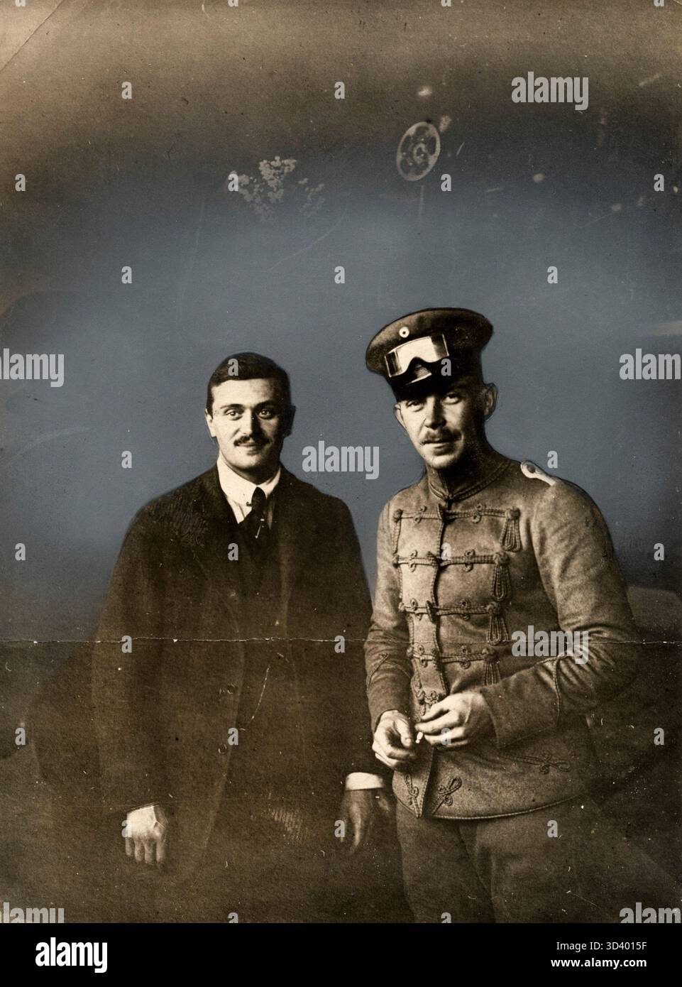 In 1912, Helmuth Hirth and his passenger, Lieutenant von Scholler, won ...