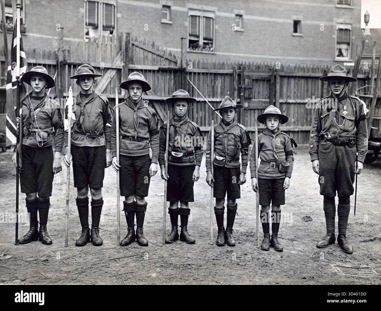 Scouting introduction hi-res stock photography and images - Alamy