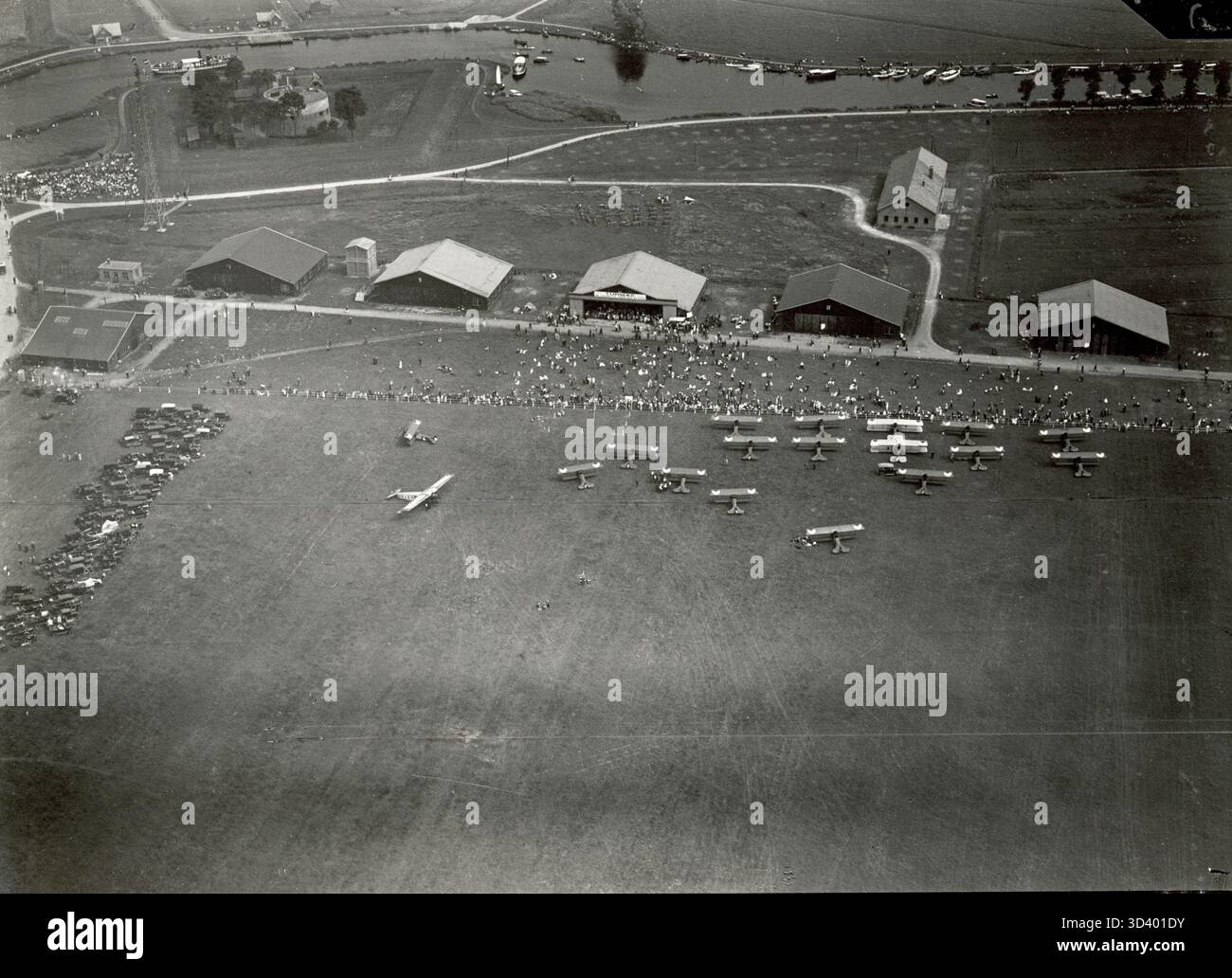 Aviation public engagement hi-res stock photography and images - Alamy