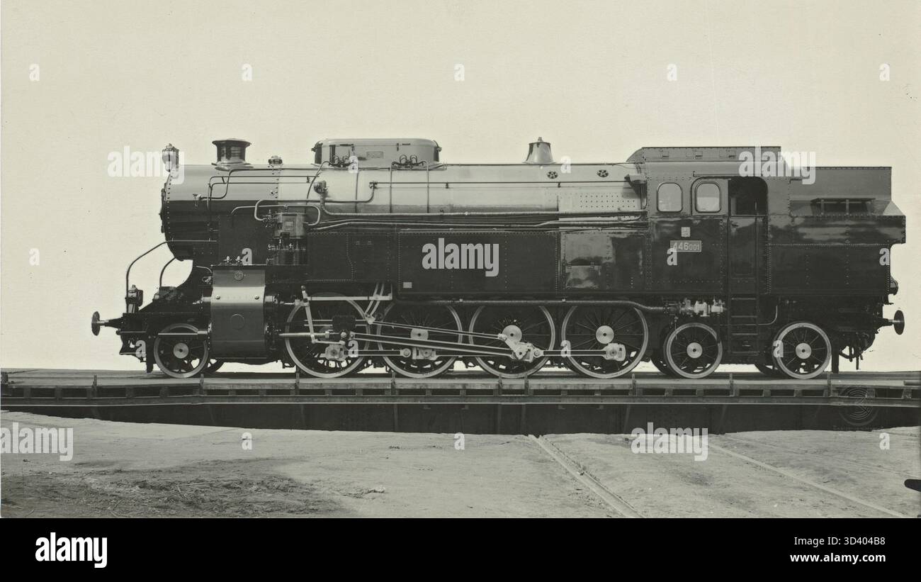 A production photograph of locomotive 446.001, manufactured in 1928 in ...